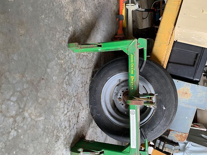 399 Locust St, Raynham, MA 02767 | 21410295 | GarageSaleFinder.com